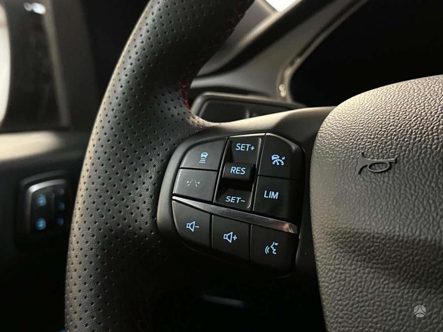 Ford Kuga 2024 in Vilnius, with an engine capacity of 2.50 L and mileage of 24 thousand km for 32000 €, photo 22 on AUTOMOTO.COM.LV