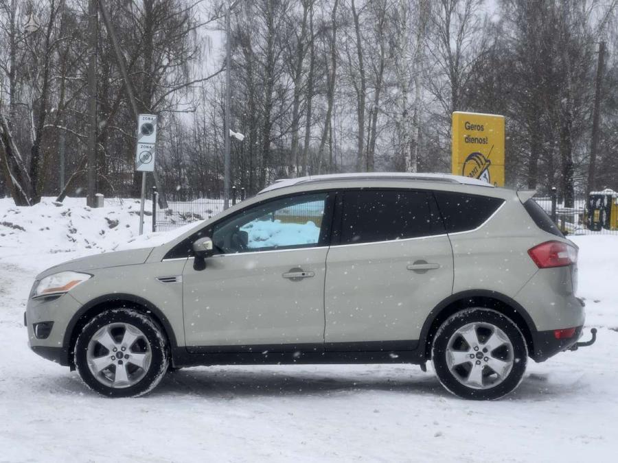 Zaļš Ford Kuga 2008 Tauragė, ar dzinēja tilpumu 2.00 L un nobraukumu 230 tūkst. km par 4300 €, foto 4 vietnē AUTOMOTO.COM.LV