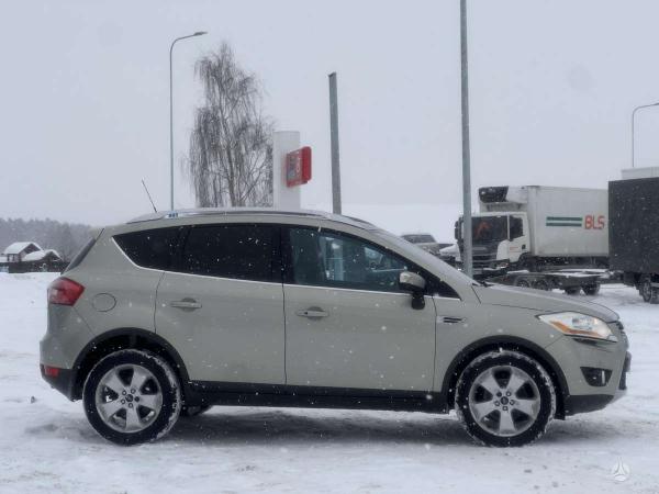 Zaļš Ford Kuga 2008 Tauragė, ar dzinēja tilpumu 2.00 L un nobraukumu 230 tūkst. km par 4300 €, foto 5 vietnē AUTOMOTO.COM.LV