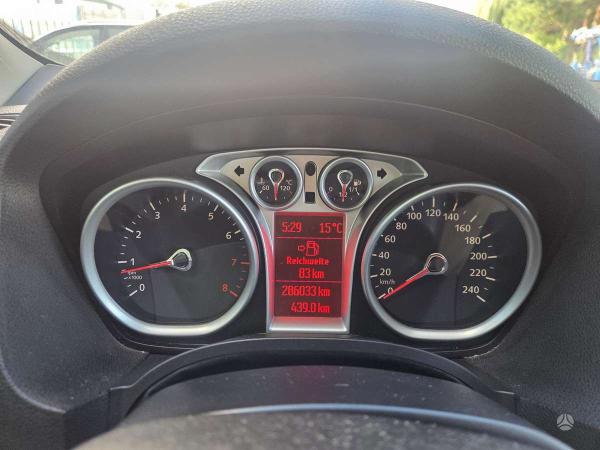 Ford Kuga 2009 Marijampole vietnē Zaļš Ford Kuga 2009 Marijampole, ar dzinēja tilpumu 2.50 L un nobraukumu 286 tūkst. km par 4500 €, foto 6 vietnē AUTOMOTO.COM.LV