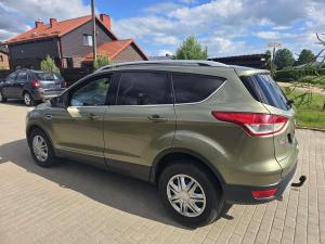 Green Ford Kuga 2013 in Kaunas, with an engine capacity of 2.00 L and mileage of 350 thousand km for 6950 €, photo 8 on AUTOMOTO.COM.LV