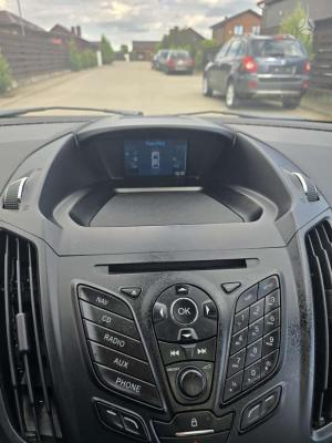 Green Ford Kuga 2013 in Kaunas, with an engine capacity of 2.00 L and mileage of 350 thousand km for 6950 €, photo 22 on AUTOMOTO.COM.LV