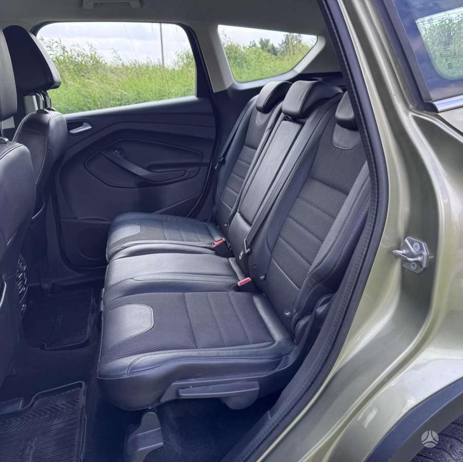 Zaļš Ford Kuga 2013 Kauņa, ar dzinēja tilpumu 2.00 L un nobraukumu 209 tūkst. km par 6450 €, foto 17 vietnē AUTOMOTO.COM.LV