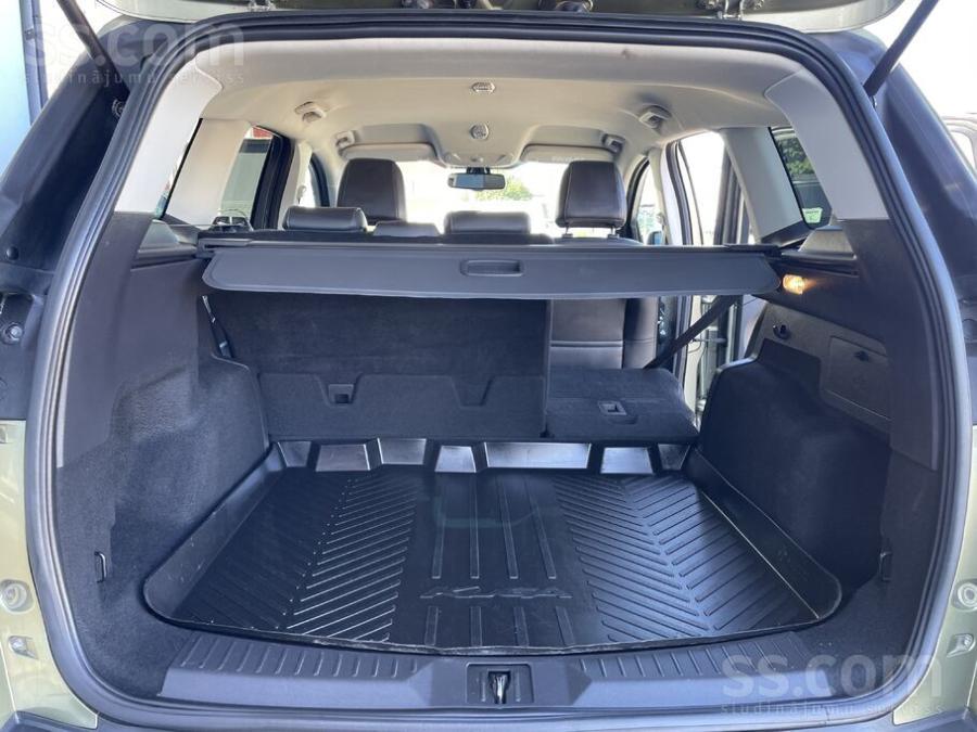 Zaļš Ford Kuga 2013 Talsi, ar dzinēja tilpumu 1.60 L un nobraukumu 177 tūkst. km par 7800 €, foto 6 vietnē AUTOMOTO.COM.LV