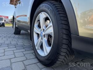 Zaļš Ford Kuga 2013 Talsi, ar dzinēja tilpumu 1.60 L un nobraukumu 177 tūkst. km par 7800 €, foto 11 vietnē AUTOMOTO.COM.LV