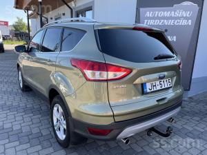 Zaļš Ford Kuga 2013 Talsi, ar dzinēja tilpumu 1.60 L un nobraukumu 177 tūkst. km par 7800 €, foto 28 vietnē AUTOMOTO.COM.LV