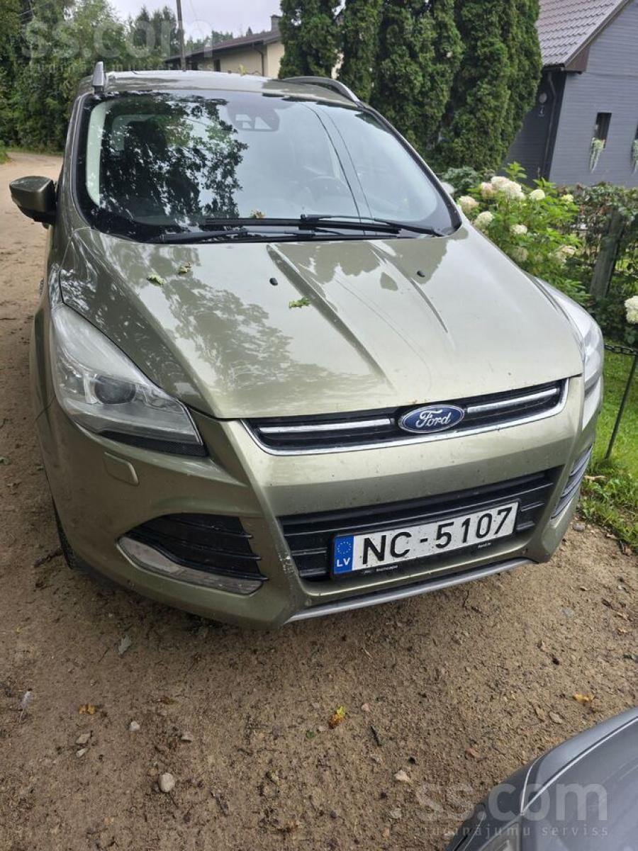 Zaļš Ford Kuga 2013 Ogre, ar dzinēja tilpumu 2.00 L un nobraukumu 255 tūkst. km par 6000 €, foto 3 vietnē AUTOMOTO.COM.LV