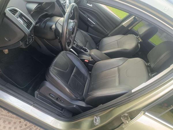 Green Ford Kuga 2013 in Taurage, with an engine capacity of 1.60 L and mileage of 210 thousand km for 6200 €, photo 9 on AUTOMOTO.COM.LV