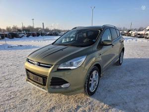 Green Ford Kuga 2014 in Marijampole, with an engine capacity of 1.60 L and mileage of 111 thousand km for 7290 €, photo  on AUTOMOTO.COM.LV