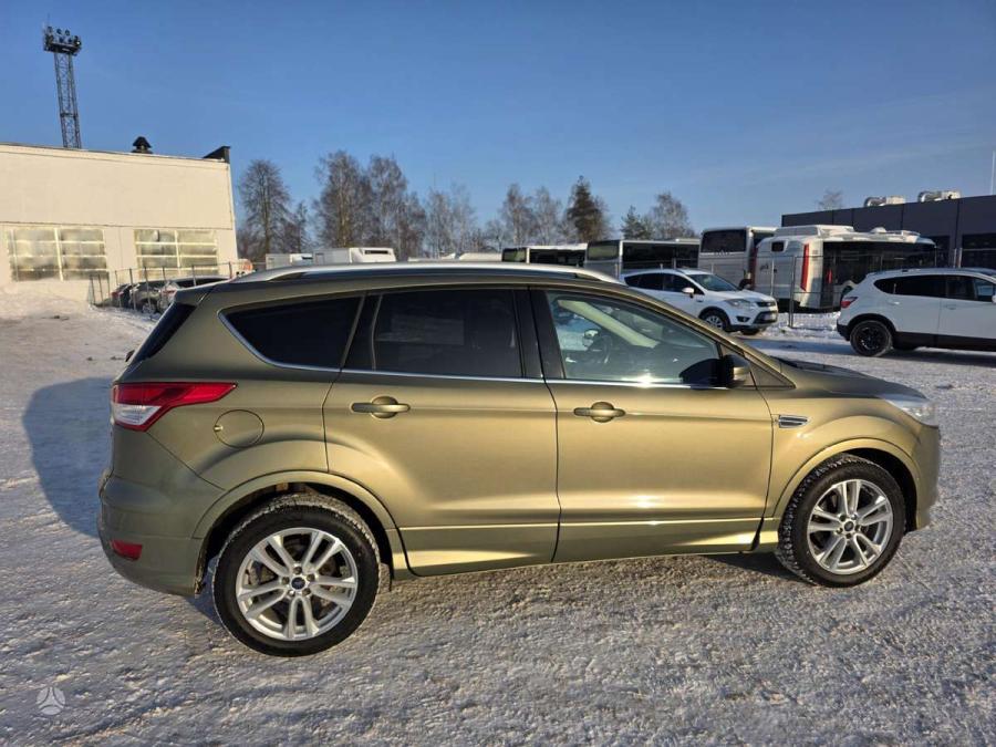 Green Ford Kuga 2014 in Marijampole, with an engine capacity of 1.60 L and mileage of 111 thousand km for 7290 €, photo 10 on AUTOMOTO.COM.LV
