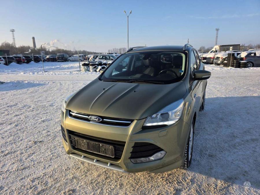Green Ford Kuga 2014 in Marijampole, with an engine capacity of 1.60 L and mileage of 111 thousand km for 7290 €, photo 16 on AUTOMOTO.COM.LV