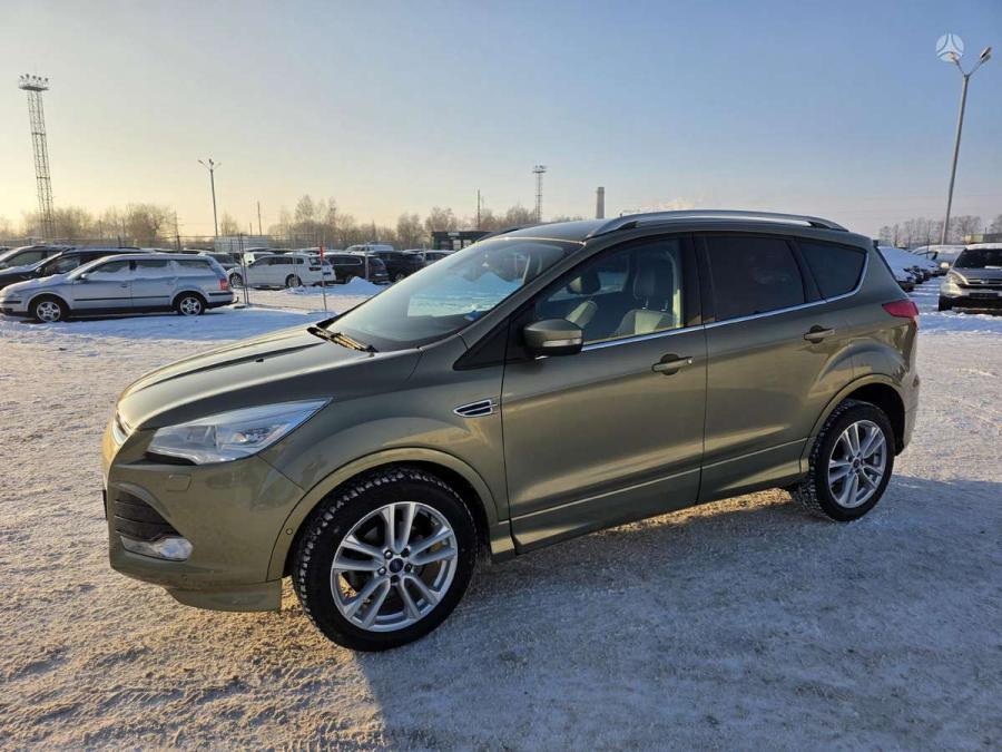 Green Ford Kuga 2014 in Marijampole, with an engine capacity of 1.60 L and mileage of 111 thousand km for 7290 €, photo 20 on AUTOMOTO.COM.LV