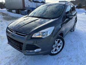 Green Ford Kuga 2014 in Prienai, with an engine capacity of 2.00 L and mileage of 253 thousand km for 7400 €, photo 2 on AUTOMOTO.COM.LV
