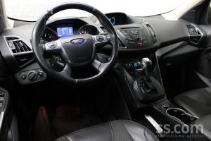 Zaļš Ford Kuga 2014 Rīga, ar dzinēja tilpumu 2.00 L un nobraukumu 218 tūkst. km par 3990 €, foto 14 vietnē AUTOMOTO.COM.LV