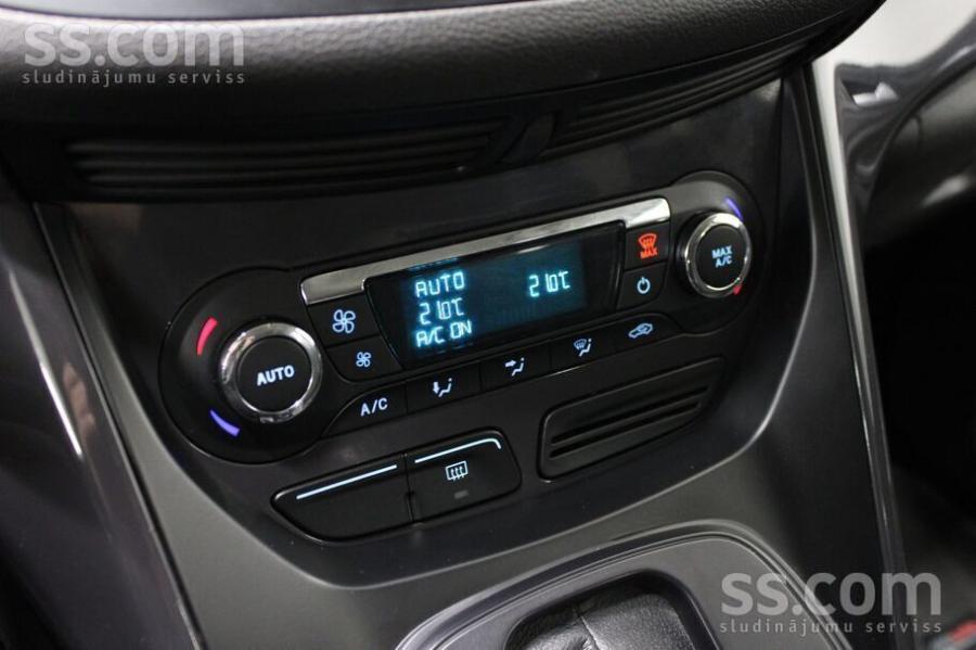 Zaļš Ford Kuga 2014 Rīga, ar dzinēja tilpumu 2.00 L un nobraukumu 218 tūkst. km par 3990 €, foto 21 vietnē AUTOMOTO.COM.LV