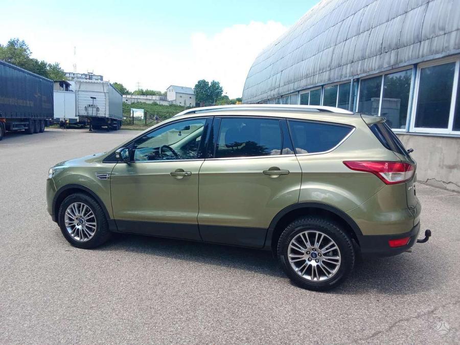 Zaļš Ford Kuga 2014 Alīta, ar dzinēja tilpumu 2.00 L un nobraukumu 238 tūkst. km par 7900 €, foto 9 vietnē AUTOMOTO.COM.LV
