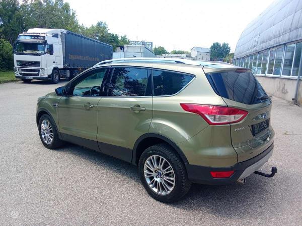Zaļš Ford Kuga 2014 Alīta, ar dzinēja tilpumu 2.00 L un nobraukumu 238 tūkst. km par 7900 €, foto 9 vietnē AUTOMOTO.COM.LV