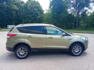Zaļš Ford Kuga 2014 Alīta, ar dzinēja tilpumu 2.00 L un nobraukumu 238 tūkst. km par 7900 €, foto 14 vietnē AUTOMOTO.COM.LV