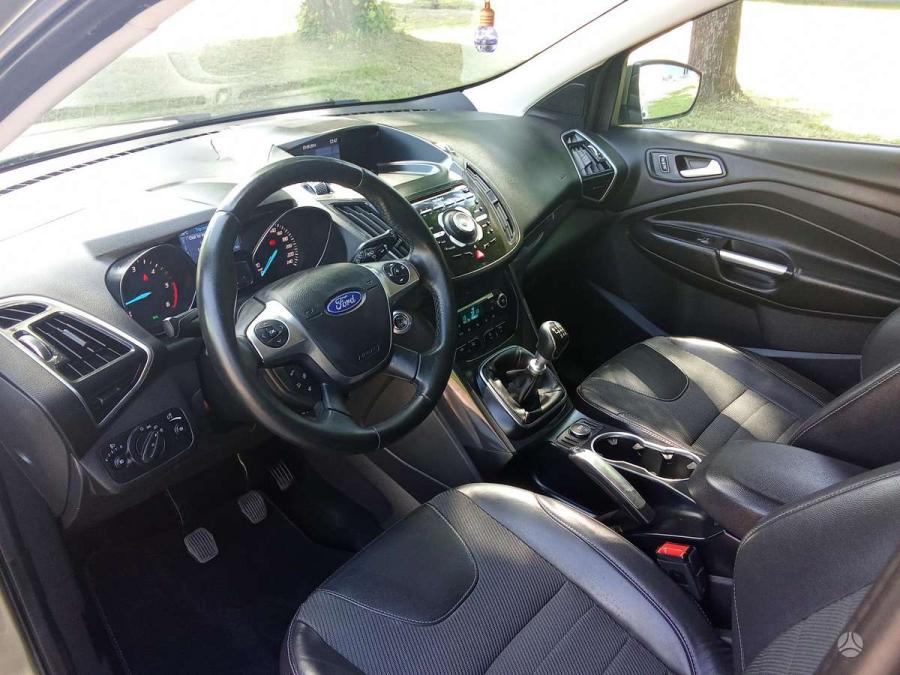 Zaļš Ford Kuga 2014 Alīta, ar dzinēja tilpumu 2.00 L un nobraukumu 238 tūkst. km par 7900 €, foto 18 vietnē AUTOMOTO.COM.LV