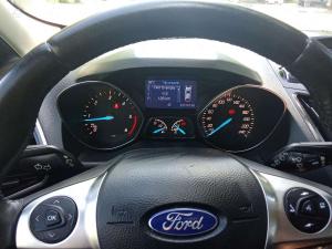 Zaļš Ford Kuga 2014 Alīta, ar dzinēja tilpumu 2.00 L un nobraukumu 238 tūkst. km par 7900 €, foto 21 vietnē AUTOMOTO.COM.LV