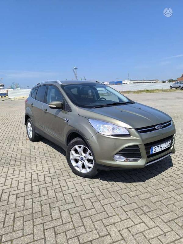 Zaļš Ford Kuga 2014 Klaipėda, ar dzinēja tilpumu 2.00 L un nobraukumu 212 tūkst. km par 7300 €, foto 1 vietnē AUTOMOTO.COM.LV