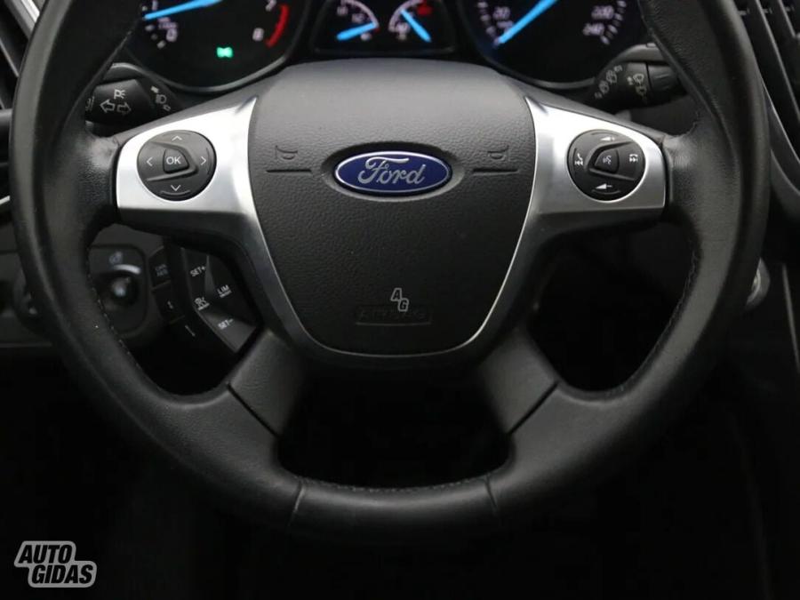 Green Ford Kuga 2015 in Vilnius, with an engine capacity of 1.50 L and mileage of 174 thousand km for 11199 €, photo 19 on AUTOMOTO.COM.LV