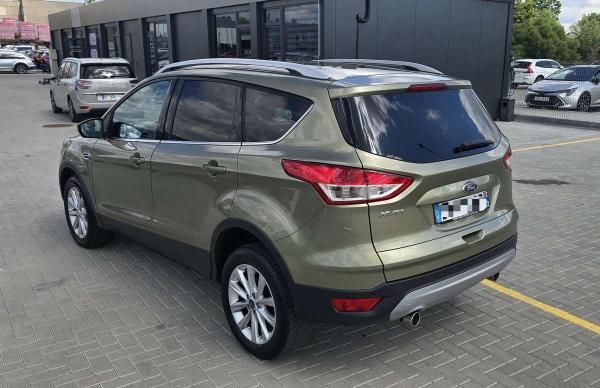 Green Ford Kuga 2015 in Taurage, with an engine capacity of 2.00 L and mileage of 269 thousand km for 6200 €, photo 6 on AUTOMOTO.COM.LV