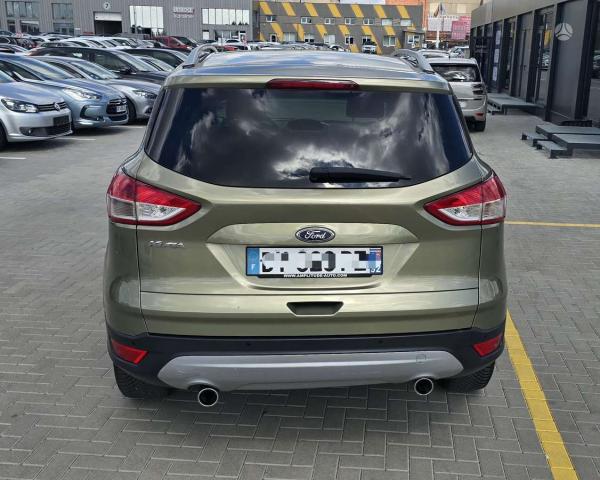 Green Ford Kuga 2015 in Taurage, with an engine capacity of 2.00 L and mileage of 269 thousand km for 6200 €, photo 8 on AUTOMOTO.COM.LV
