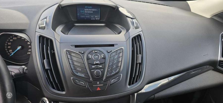 Green Ford Kuga 2015 in Taurage, with an engine capacity of 2.00 L and mileage of 269 thousand km for 6200 €, photo 14 on AUTOMOTO.COM.LV