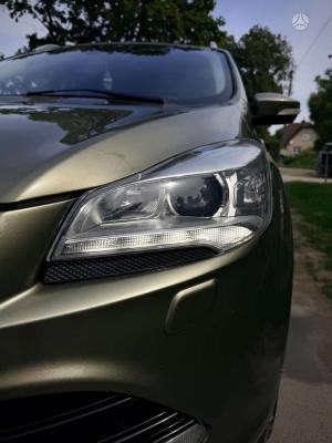 Green Ford Kuga 2015 in Siauliai, with an engine capacity of 2.00 L and mileage of 237 thousand km for 7000 €, photo 9 on AUTOMOTO.COM.LV