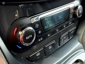 Green Ford Kuga 2015 in Siauliai, with an engine capacity of 2.00 L and mileage of 237 thousand km for 7000 €, photo 16 on AUTOMOTO.COM.LV