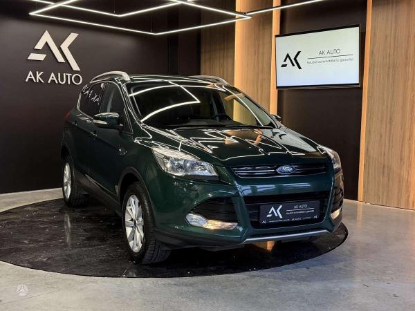 Green Ford Kuga 2016 in Kaunas, with an engine capacity of 2.00 L and mileage of 193 thousand km for 9990 €, photo 3 on AUTOMOTO.COM.LV