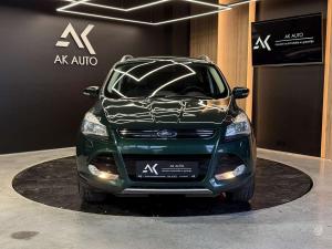 Green Ford Kuga 2016 in Kaunas, with an engine capacity of 2.00 L and mileage of 193 thousand km for 9990 €, photo 4 on AUTOMOTO.COM.LV