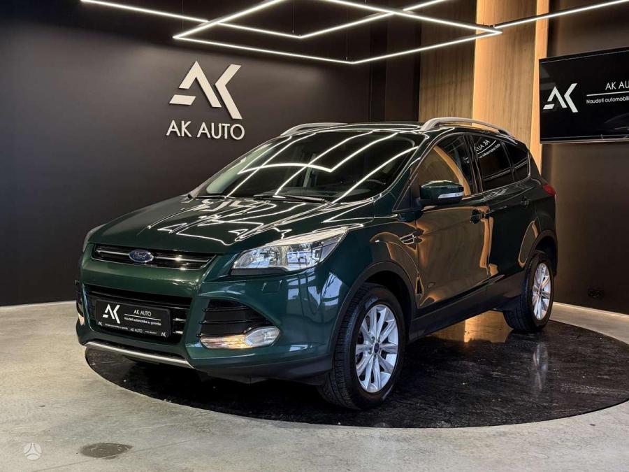 Green Ford Kuga 2016 in Kaunas, with an engine capacity of 2.00 L and mileage of 193 thousand km for 9990 €, photo 6 on AUTOMOTO.COM.LV
