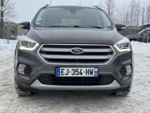 Green Ford Kuga 2017 in Taurage, with an engine capacity of 2.00 L and mileage of 290 thousand km for 8950 €, photo 4 on AUTOMOTO.COM.LV