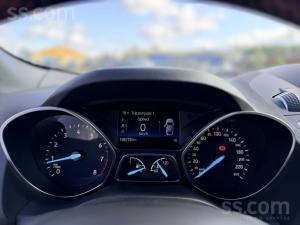 Zaļš Ford Kuga 2018 Rīga, ar dzinēja tilpumu 1.50 L un nobraukumu 195 tūkst. km par 11995 €, foto 13 vietnē AUTOMOTO.COM.LV