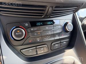 Zaļš Ford Kuga 2018 Rīga, ar dzinēja tilpumu 1.50 L un nobraukumu 195 tūkst. km par 11995 €, foto 15 vietnē AUTOMOTO.COM.LV