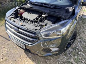 Zaļš Ford Kuga 2018 Rīga, ar dzinēja tilpumu 1.50 L un nobraukumu 195 tūkst. km par 11995 €, foto 27 vietnē AUTOMOTO.COM.LV