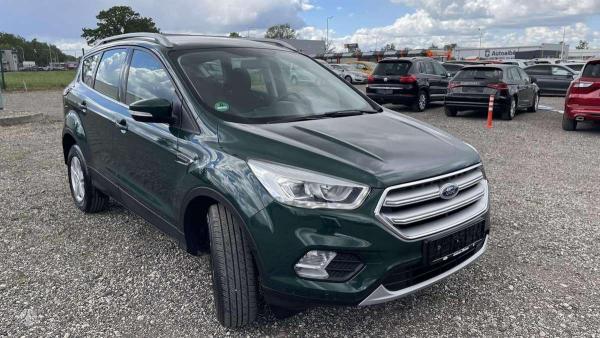Zaļš Ford Kuga 2018 Marijampole, ar dzinēja tilpumu 1.50 L un nobraukumu 125 tūkst. km par 10000 €, foto 3 vietnē AUTOMOTO.COM.LV