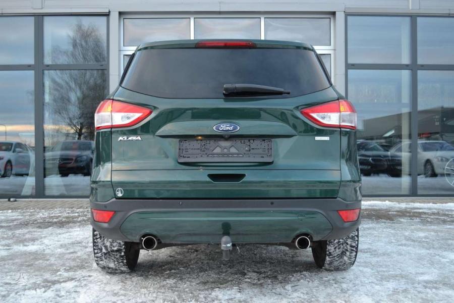 Green Ford Kuga 2015 in Vilnius, with an engine capacity of 1.50 L and mileage of 160 thousand km for 9000 €, photo 8 on AUTOMOTO.COM.LV