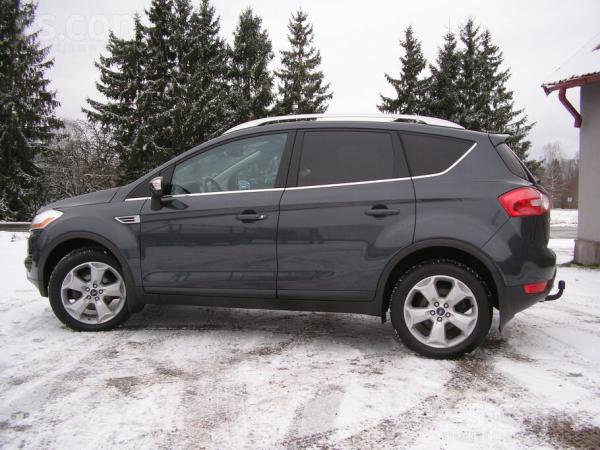 Grey Ford Kuga 2008 in Riga, with an engine capacity of 2.00 L and mileage of 0 thousand km for 6850 €, photo 4 on AUTOMOTO.COM.LV