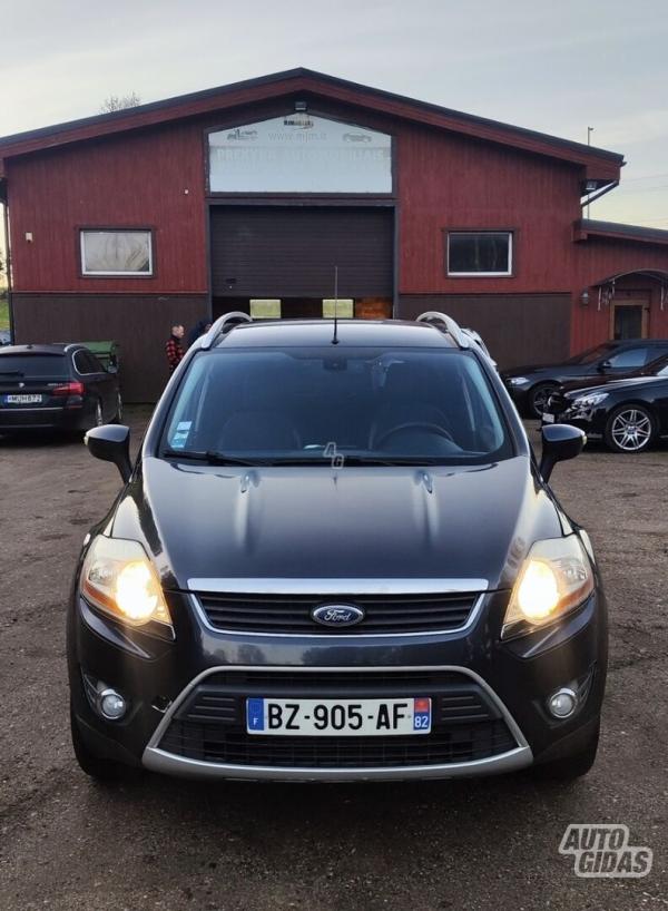 Pelēks Ford Kuga 2008 Kretinga, ar dzinēja tilpumu 2.00 L un nobraukumu 289 tūkst. km par 3499 €, foto 6 vietnē AUTOMOTO.COM.LV