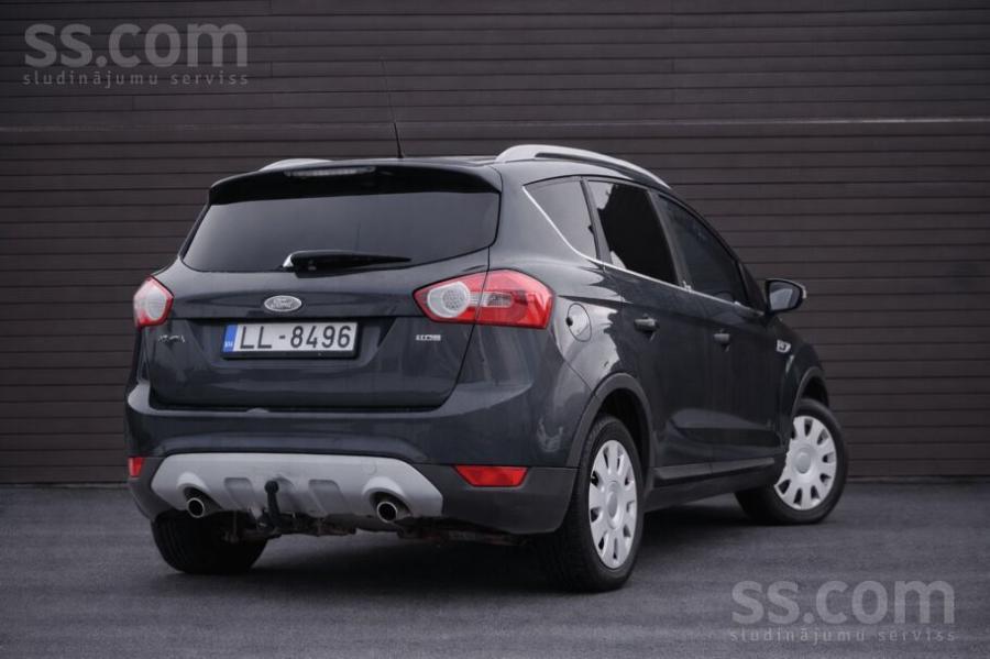 Pelēks Ford Kuga 2008 Rīga, ar dzinēja tilpumu 2.00 L un nobraukumu 310 tūkst. km par 5890 €, foto 4 vietnē AUTOMOTO.COM.LV