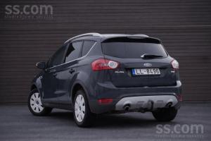 Pelēks Ford Kuga 2008 Rīga, ar dzinēja tilpumu 2.00 L un nobraukumu 310 tūkst. km par 5890 €, foto 5 vietnē AUTOMOTO.COM.LV