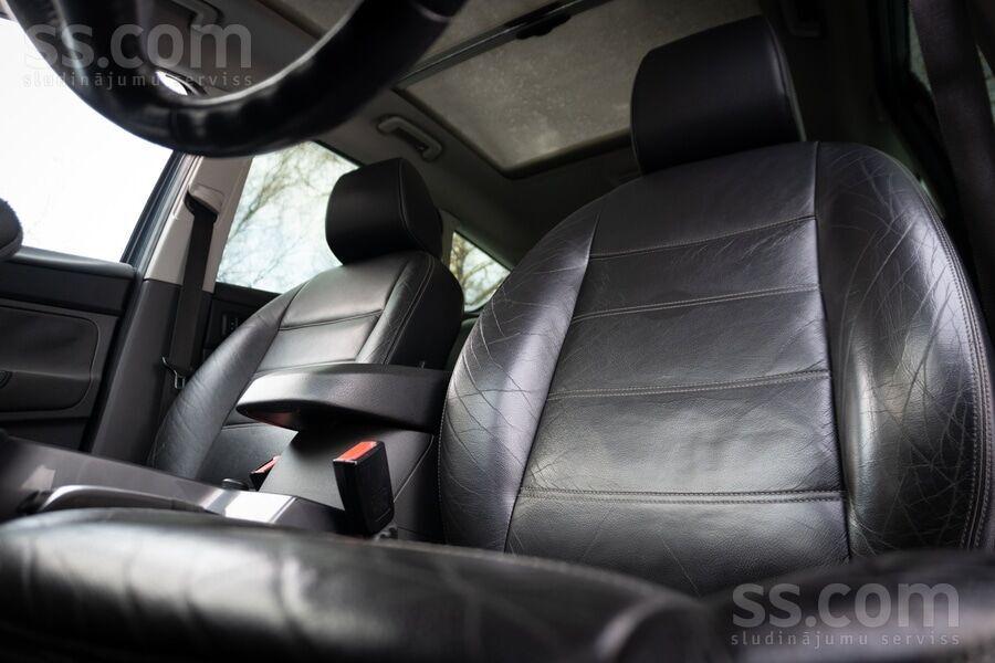 Pelēks Ford Kuga 2008 Rīga, ar dzinēja tilpumu 2.00 L un nobraukumu 310 tūkst. km par 5890 €, foto 10 vietnē AUTOMOTO.COM.LV