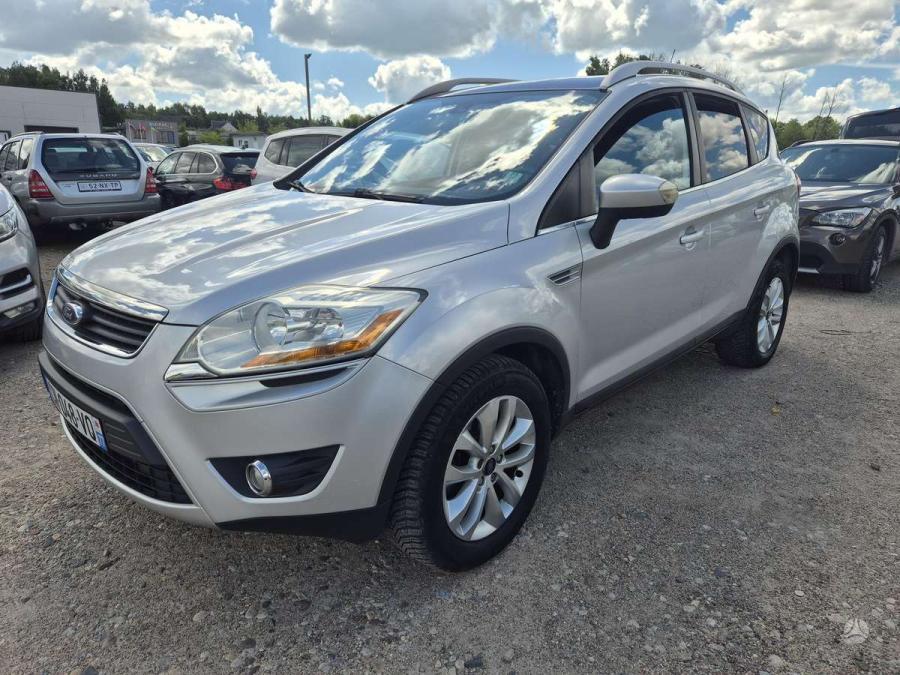 Grey Ford Kuga 2008 in Utena, with an engine capacity of 2.00 L and mileage of 260 thousand km for 4150 €, photo 1 on AUTOMOTO.COM.LV