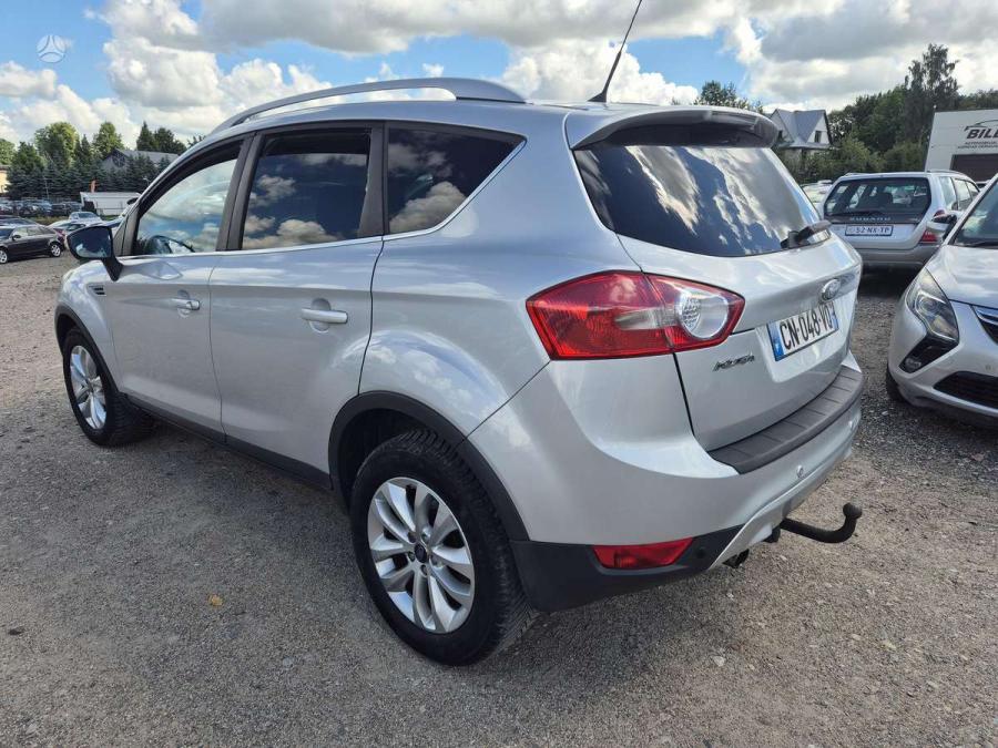 Grey Ford Kuga 2008 in Utena, with an engine capacity of 2.00 L and mileage of 260 thousand km for 4150 €, photo 5 on AUTOMOTO.COM.LV