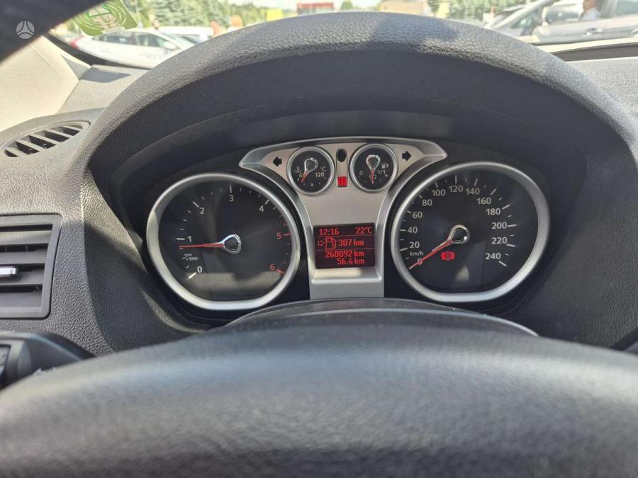 Grey Ford Kuga 2008 in Utena, with an engine capacity of 2.00 L and mileage of 260 thousand km for 4150 €, photo 17 on AUTOMOTO.COM.LV