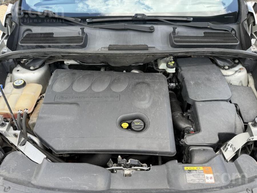 Grey Ford Kuga 2008 in Rezekne, with an engine capacity of 2.00 L and mileage of 0 thousand km for 5150 €, photo 11 on AUTOMOTO.COM.LV