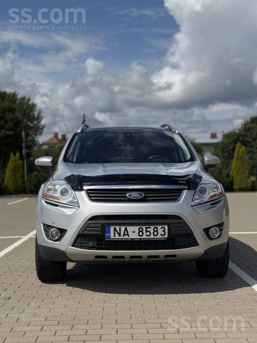 Grey Ford Kuga 2008 in Riga, with an engine capacity of 2.00 L and mileage of 245 thousand km for 5600 €, photo 3 on AUTOMOTO.COM.LV